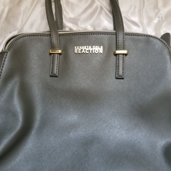Kenneth Cole Reaction | Bags | Olive Green Kenneth Cole Reaction Bag ...